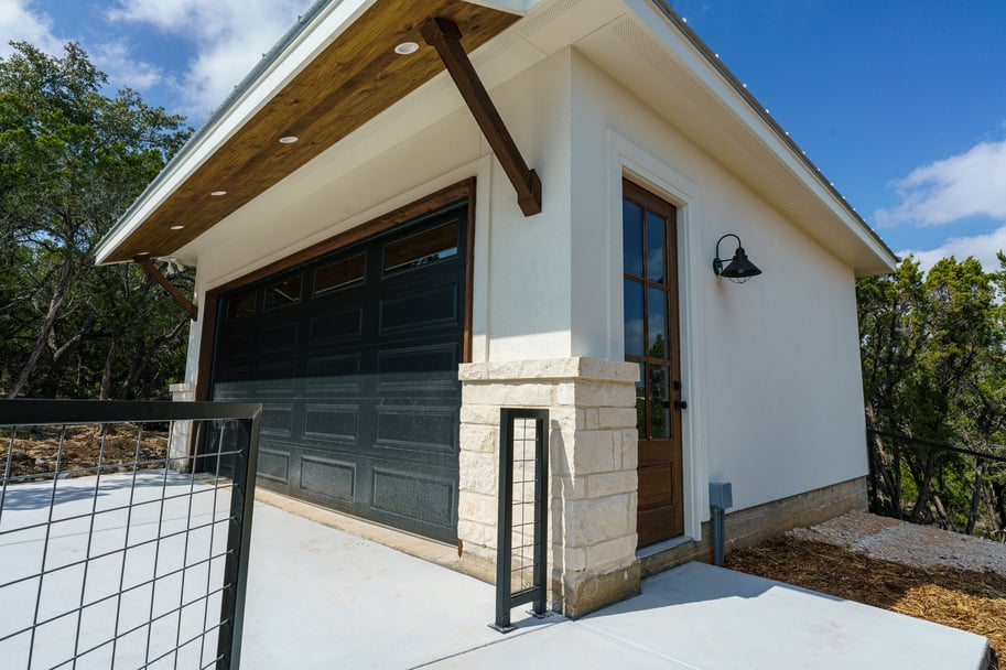 Detached Garage Builders in The Texas Hill Country